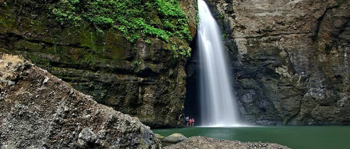 Pagsanjan Falls Adventure - Joiner Tours Philippines